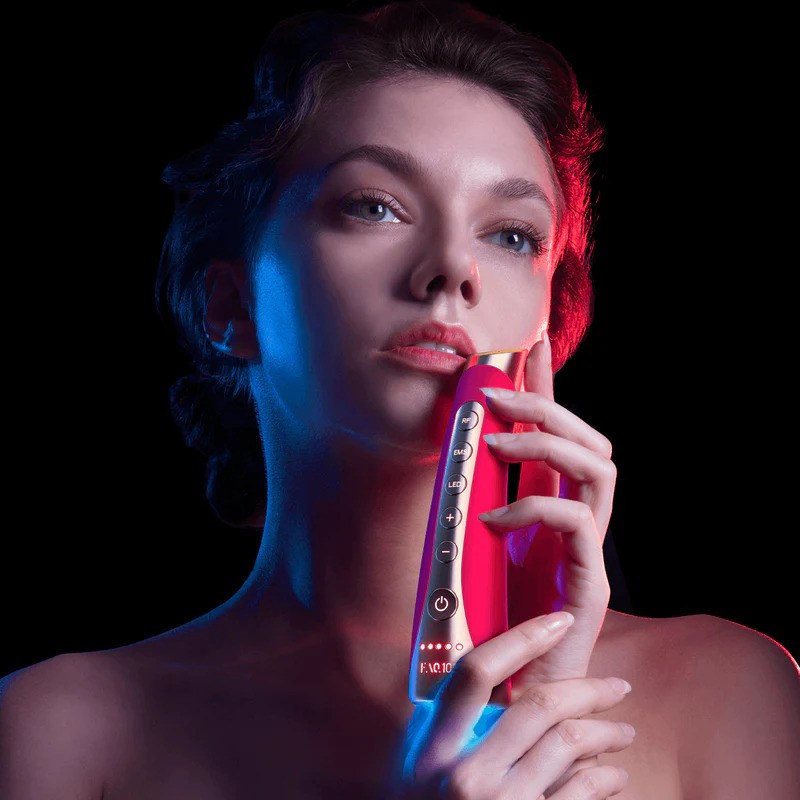 Foreo, FAQ102 RF Radio Frequency EMS & LED Device